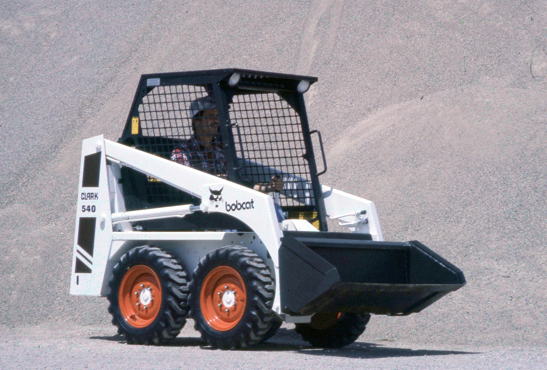 | BobCat's Service & Parts S.A.C. | » La Historia del Bobcat